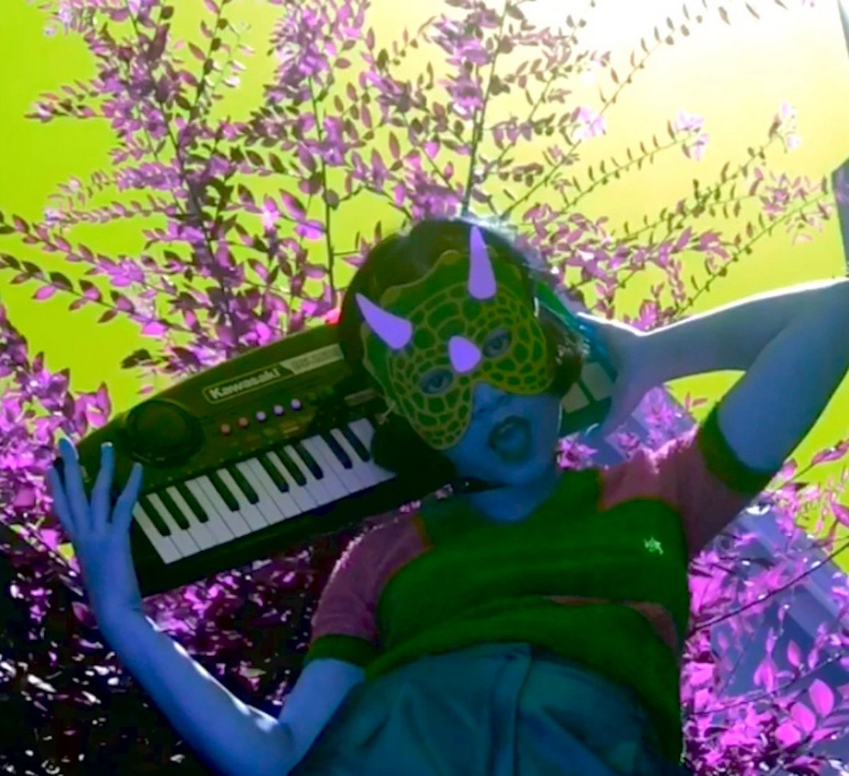 Californian musician & artist Lealani: “Everyone should be working ...