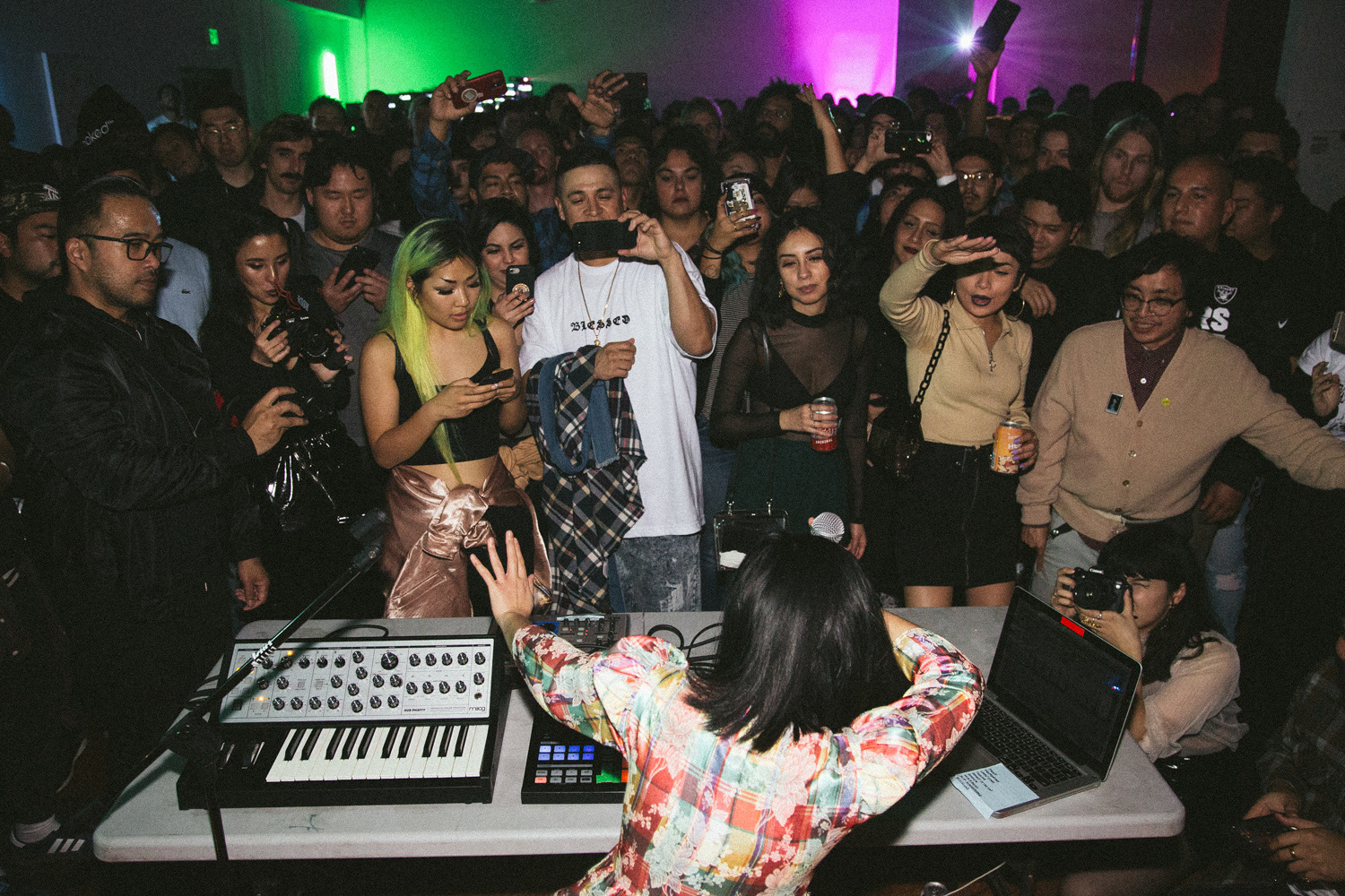 Californian musician & artist Lealani: “Everyone should be working ...